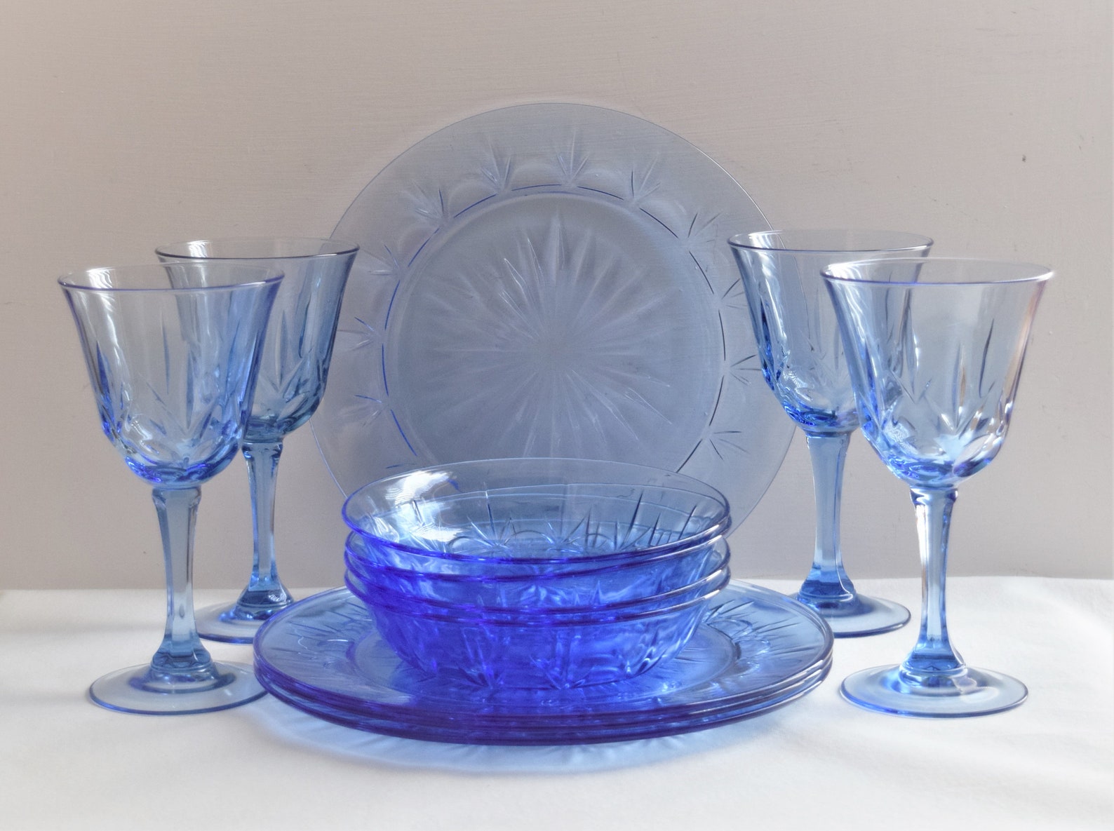 Set of 12 Pieces Avon American Blue Classic Collection Dinnerware / 4 ...