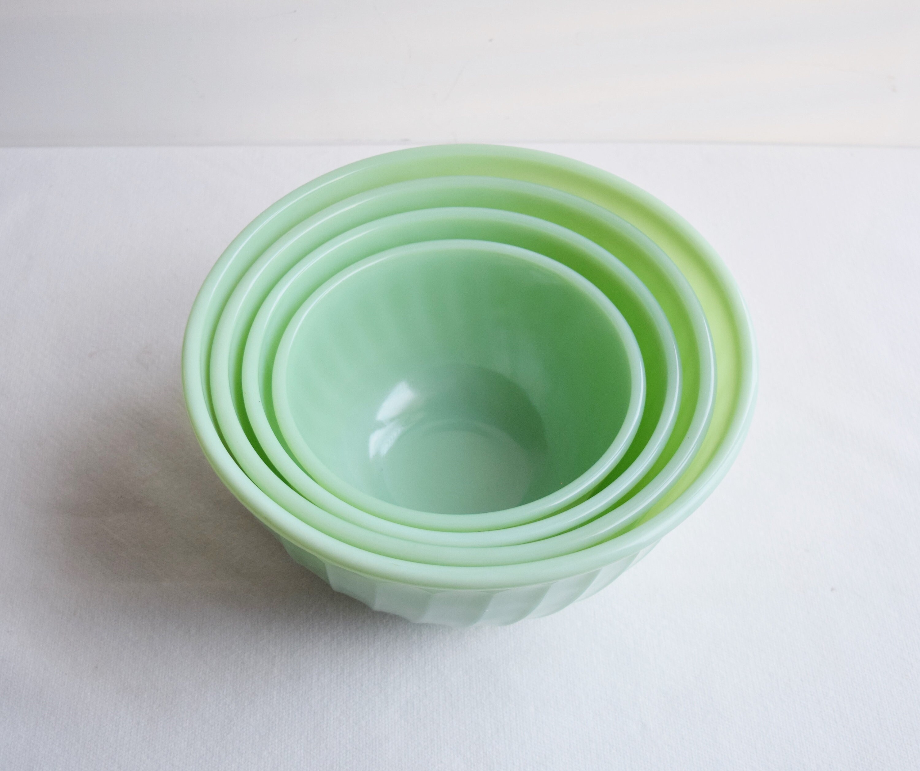 Fire King Jadeite Swirl Mixing Bowls Set of 4 Green Glass - Etsy