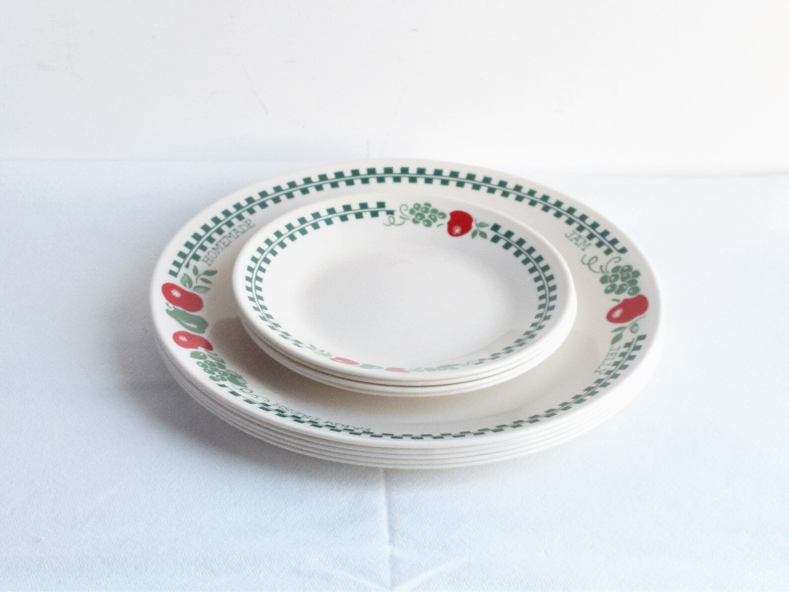 Set of 16 Piece Corelle Fresh Farm Dinnerware Made in USA - Etsy