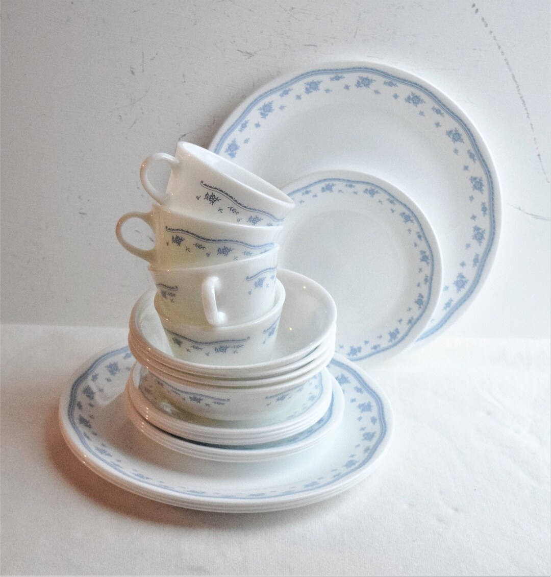 Set of 20 Corelle morning Blue Dinnerware/ Table 4 Place Settings ...