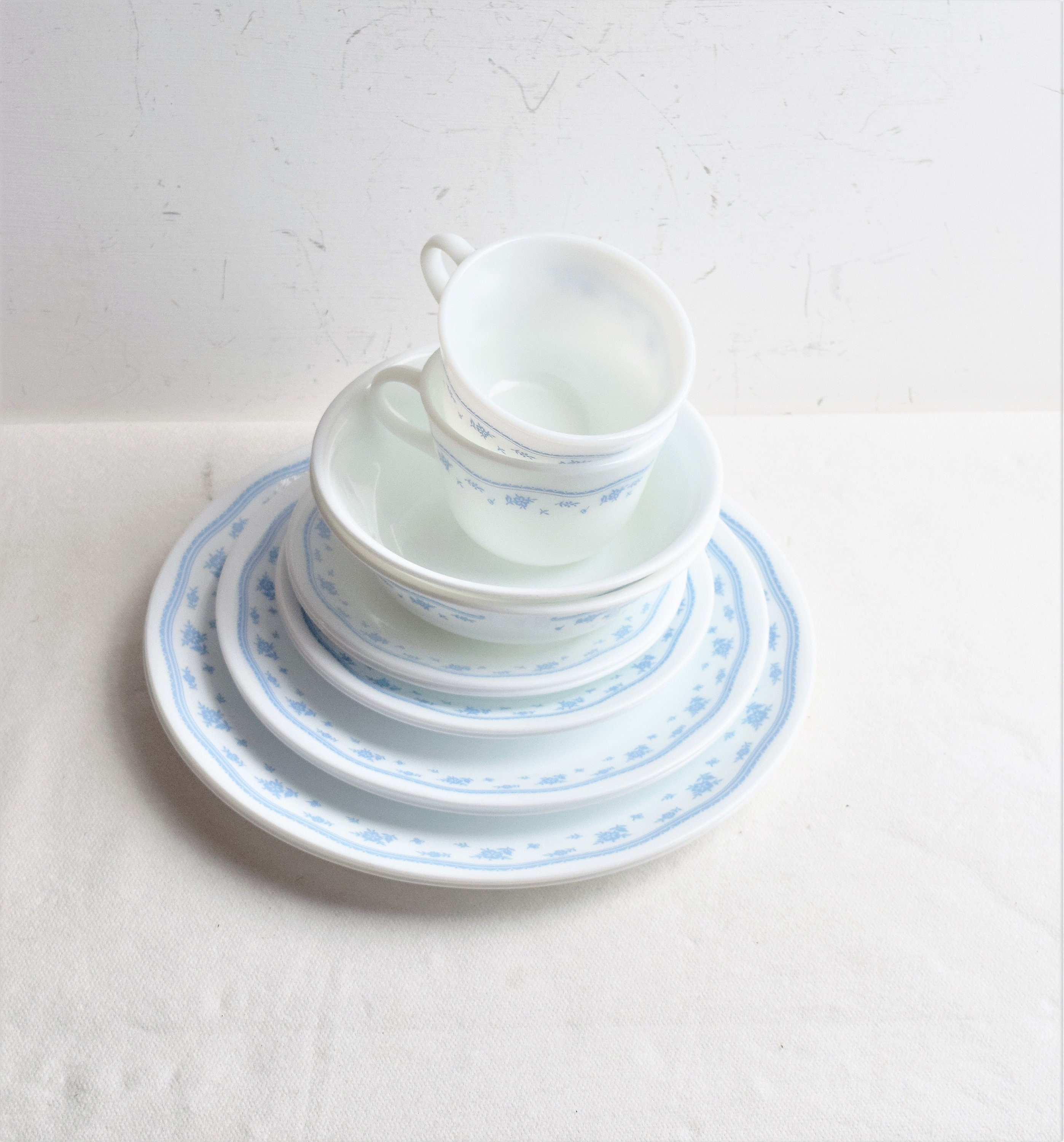 Corelle Morning Blue Dinnerware Set of 12-piece - Etsy Singapore