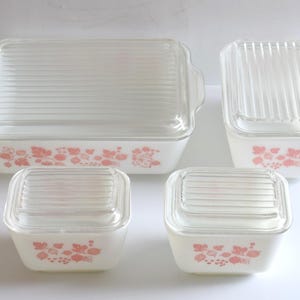 Set of 4 Pyrex Gooseberry Refrigerator Dishes With Lids / Kitchen ...