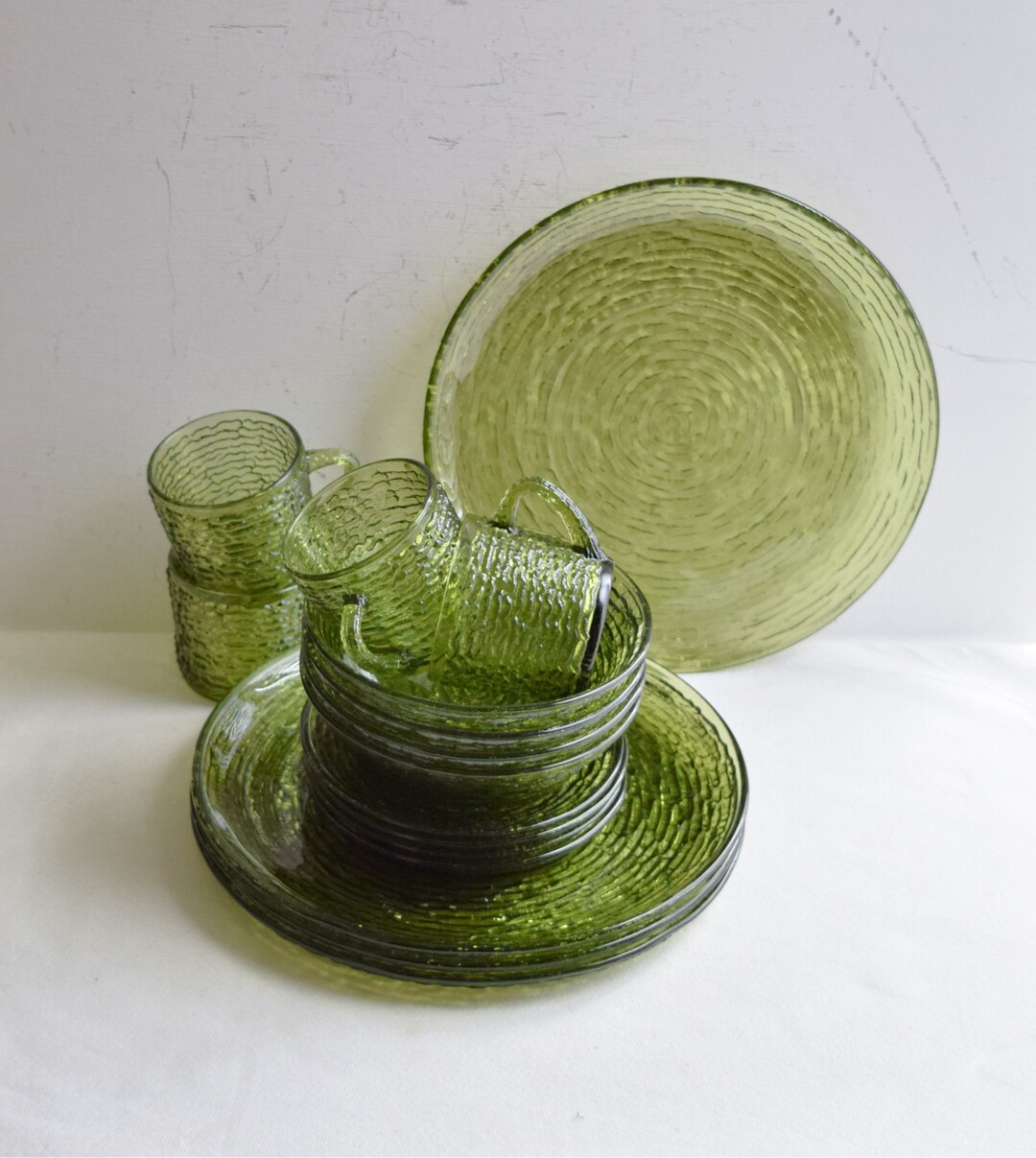 Green Anchor Hocking Soreno Dinnerware Set of 16 - Etsy
