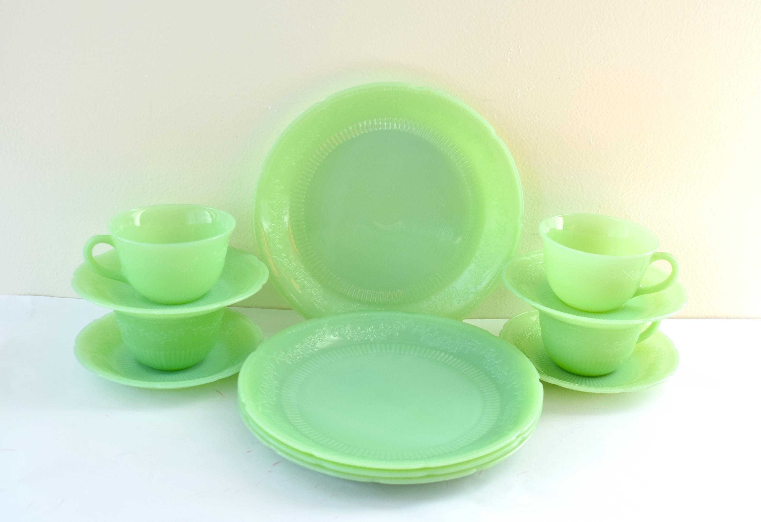 Vintage Jadeite Fire King Dinnerware Set: Alice Jade 12-piece 4-place ...