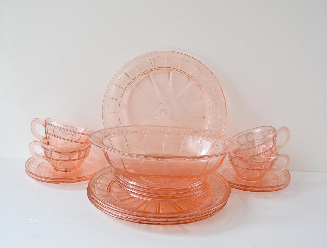 Pink Jeannette Doric Pansy Dinnerware Set - 17 Pieces - Etsy UK