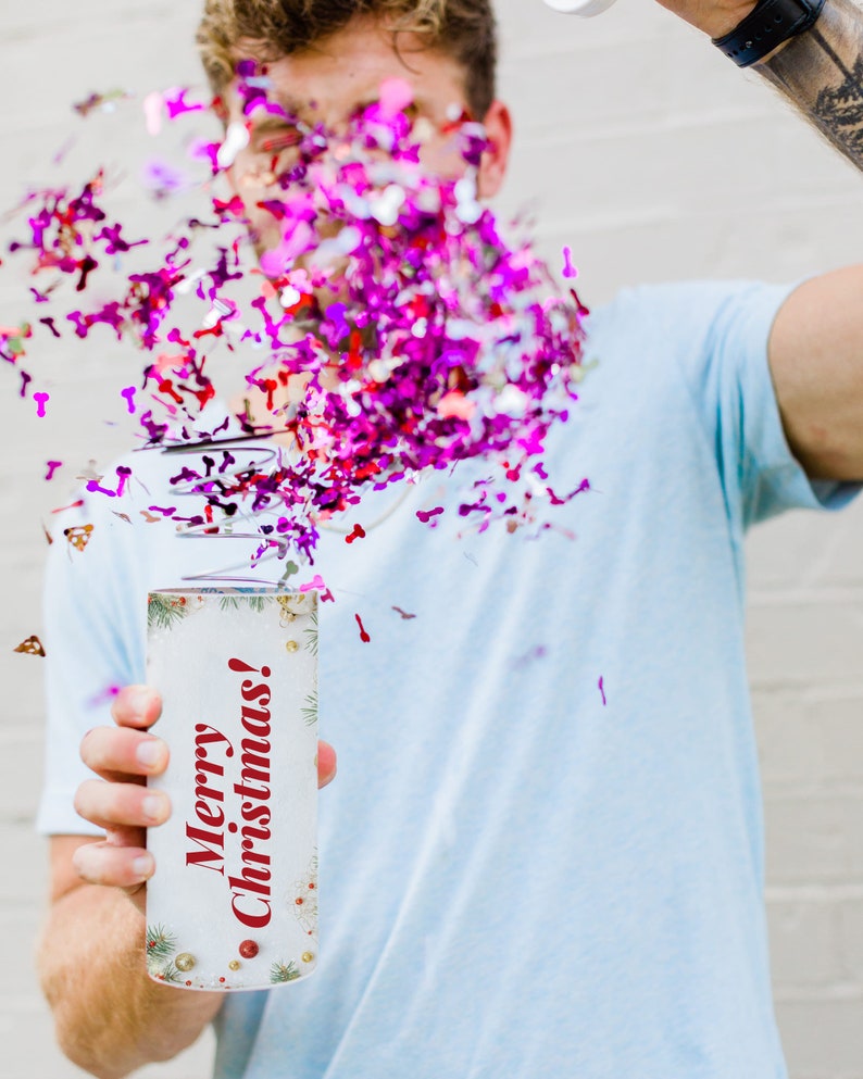 Spring loaded glitter bomb prank - eygert