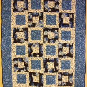 Quilt, Handmade Blue Rose Quilt 47" X 58" - Etsy