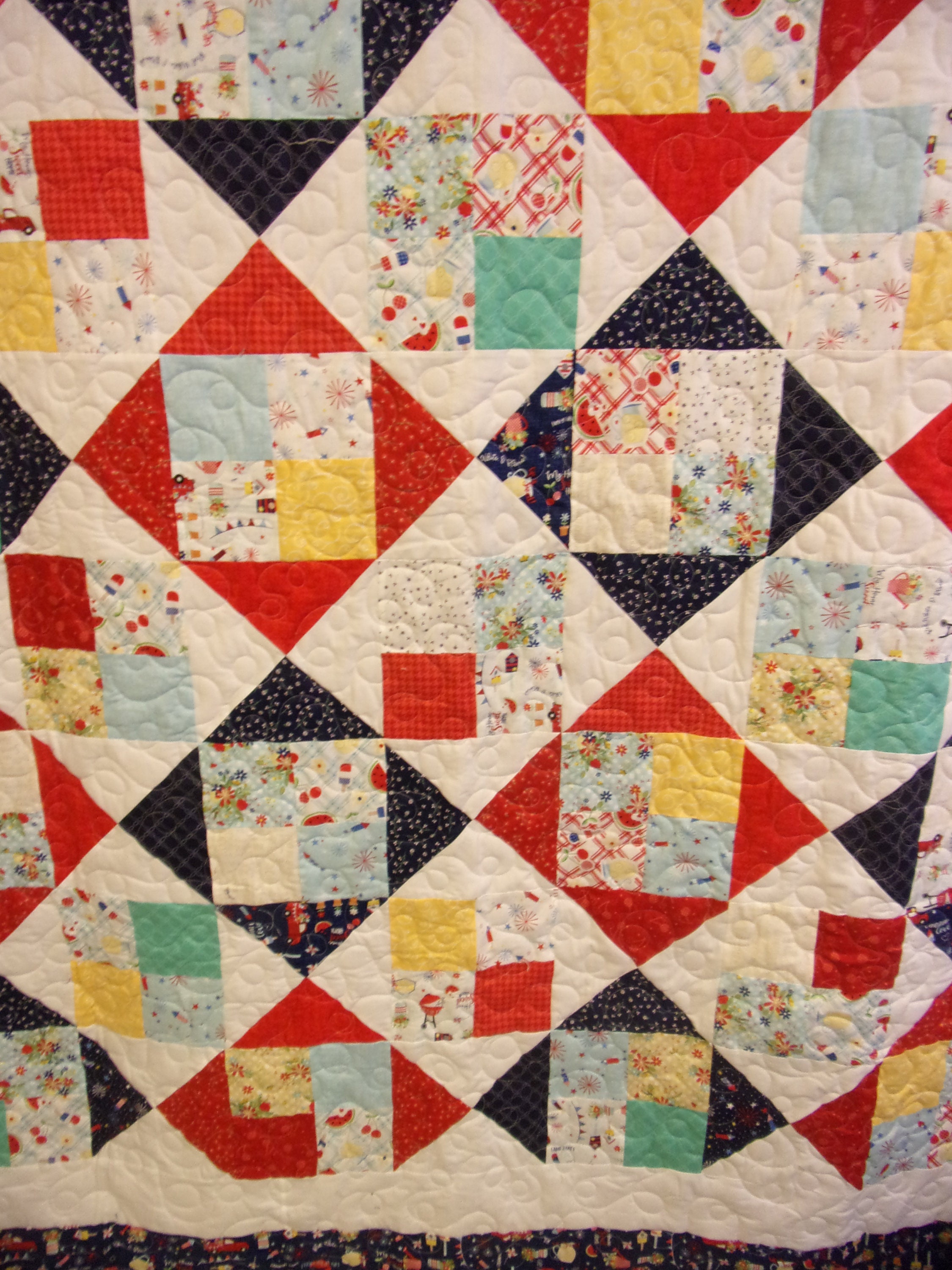 Quilt, Handmade Red White and Bloom Quilt, 79" X 87" - Etsy