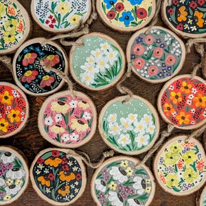 Floral Hand Painted Tree Trunk Slice Ornaments or Hangings - Etsy
