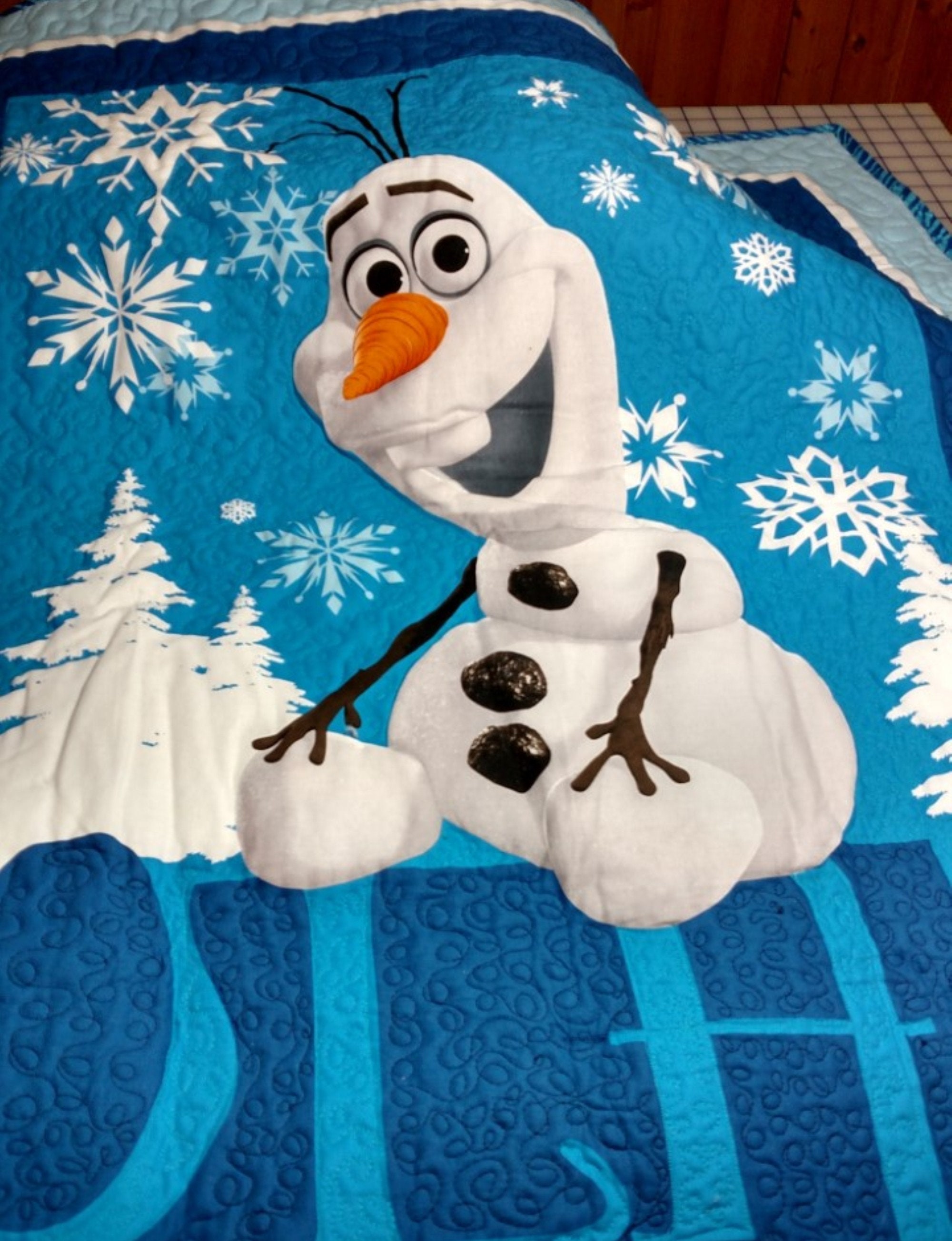 Handmade Handcraft Disney Frozen Olaf Quilt. This is a - Etsy