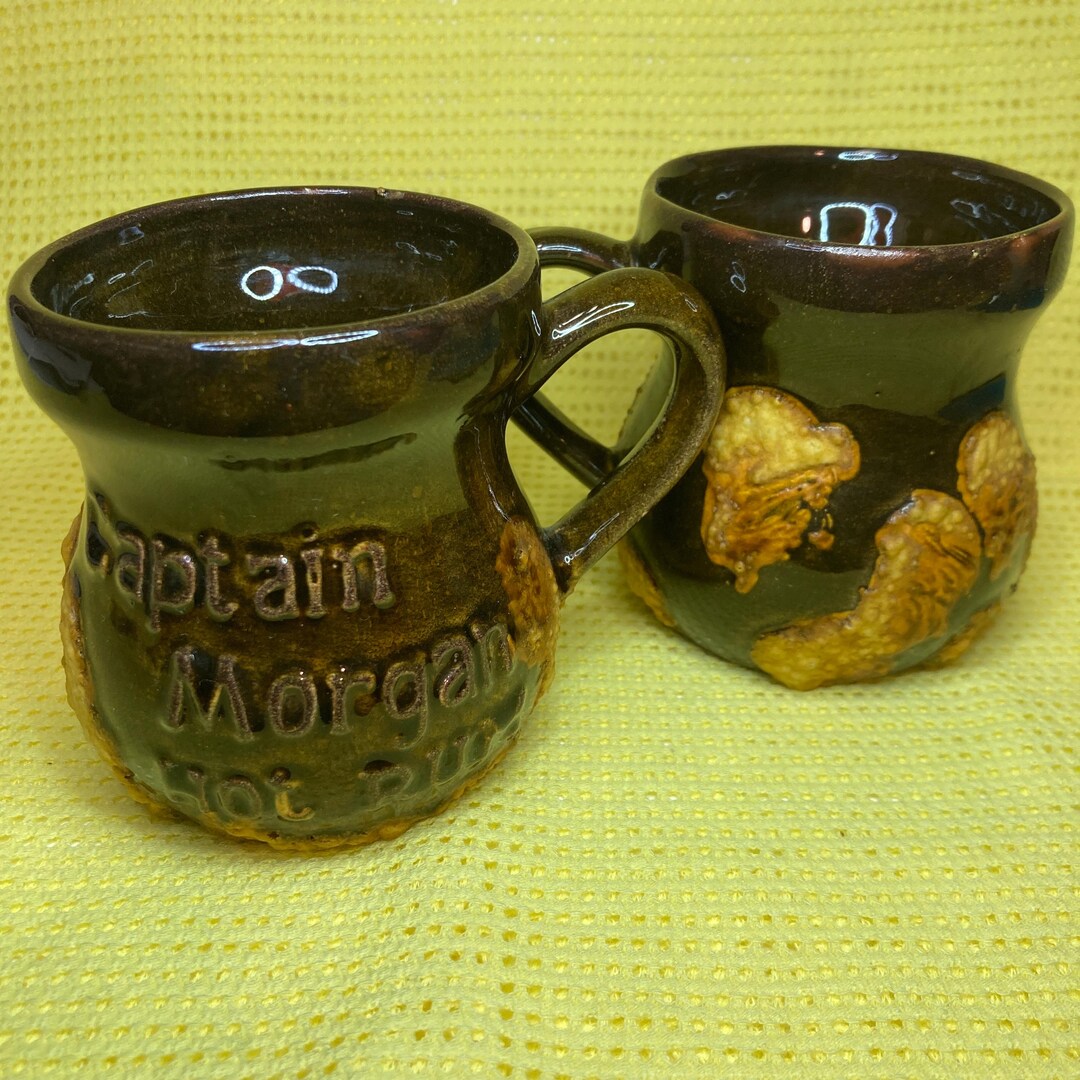 Set of 2 Vintage Captain Morgan Hot Rum Mug Laurentian Pottery Canada ...
