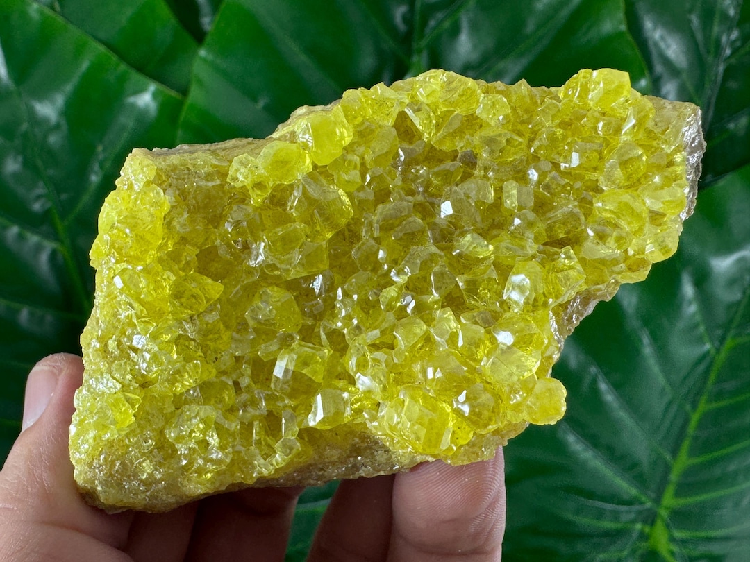 Un très beau soufre de Bolivie, soufre jaune, soufre de, soufre naturel ...
