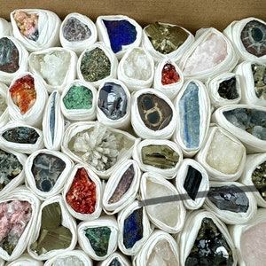 Wholesale International Mini Minerals,crystals,specimens,collection ...