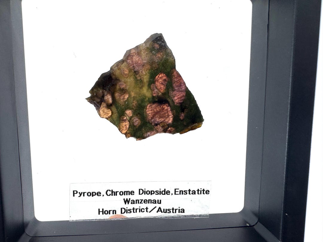 Pyrope,chrome Diopside,enstatite Wanzenau Horn District,austria,slice ...