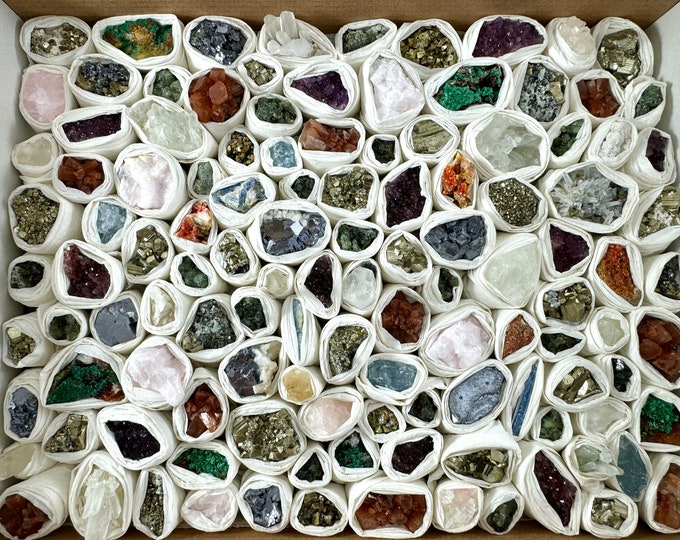 Wholesale International Mini Minerals,crystals,specimens,collection ...