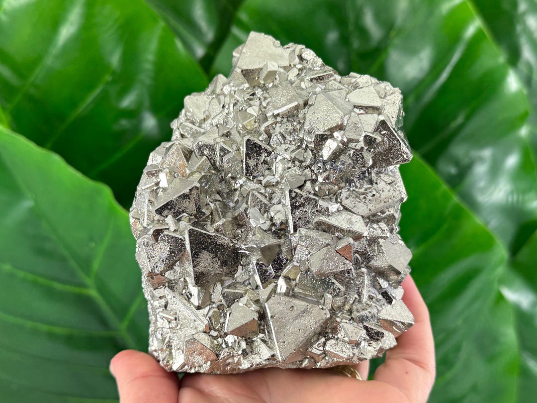 Aesthetic Octahedral Pyrite From Peru,natural Mineral,specimen,cluster ...
