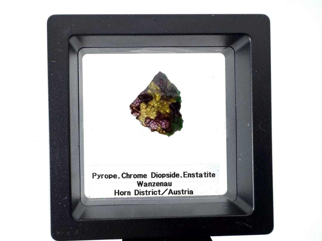 Pyrope,chrome Diopside,enstatite Wanzenau Horn District,austria,slice ...