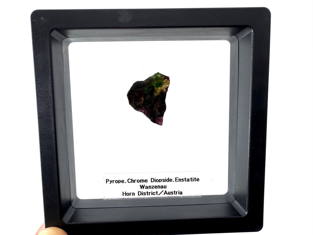 Pyrope,chrome Diopside,enstatite Wanzenau Horn District,austria,slice ...