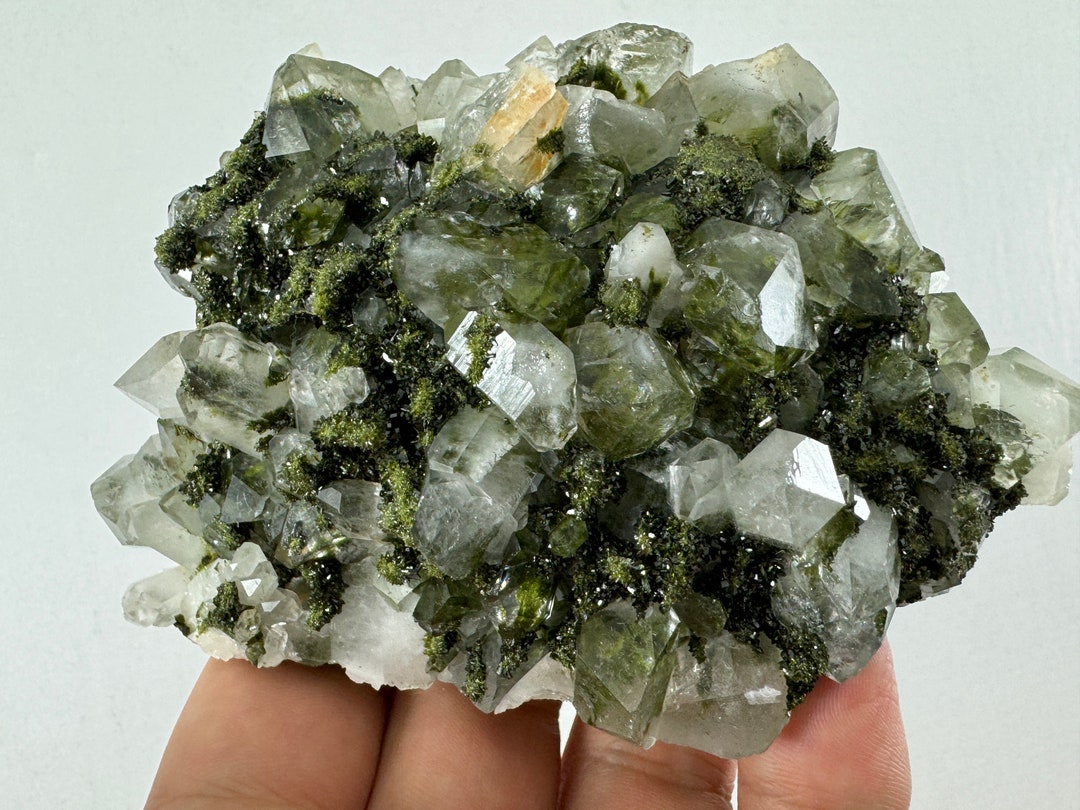 Amazing Epidote With Quartz From Turkey ,mineral,specimen,crystal ...