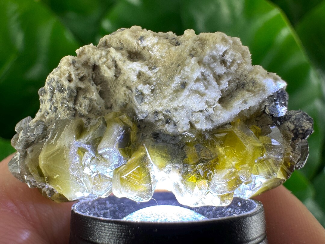 Gem Sphalerite on Matrix: Krushev Dol Mine, Bulgarian104 - Etsy
