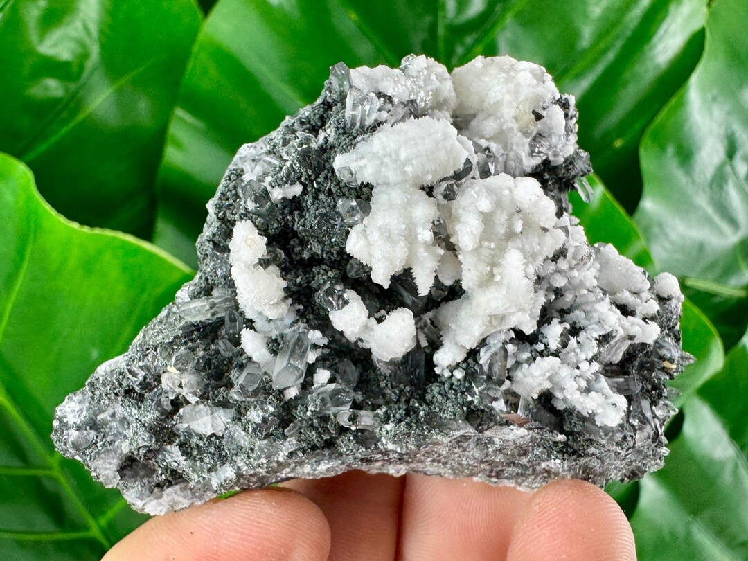 Amazing Calcite With Chlorite,sphalerite and Quartz From Borieva Mine ...