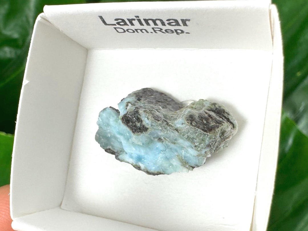 Blue Larimar From Dominican Republic,gemstone Larimar,home Decor,blue ...