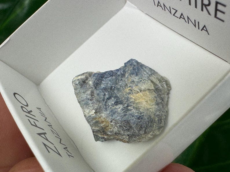 Rare Sapphire From Tanzania, Raw Sapphire, Genuine Uncut Sapphire ...