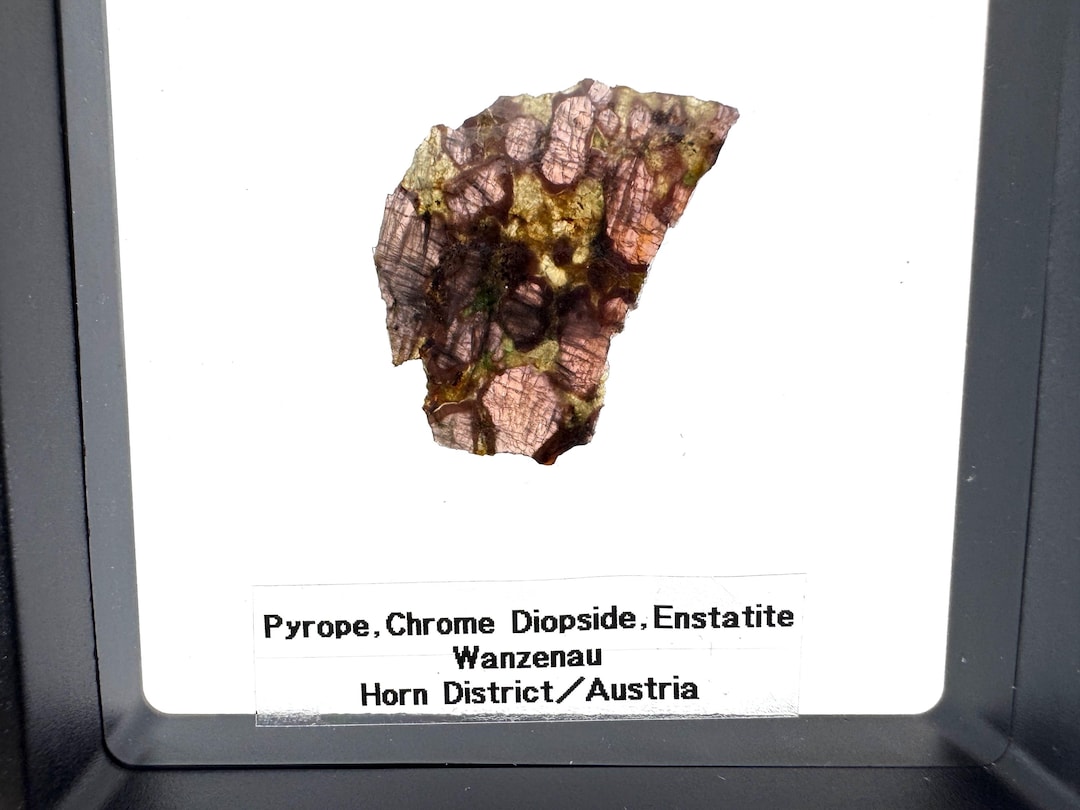 Pyrope,chrome Diopside,enstatite Wanzenau Horn District,austria,slice ...