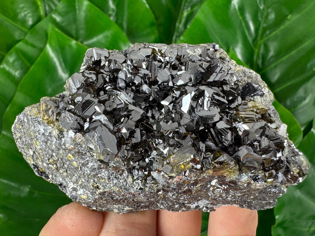 Gem Sphalerite Specimen: Krushev Dol Mine, Bulgaria - Collectors Stone ...