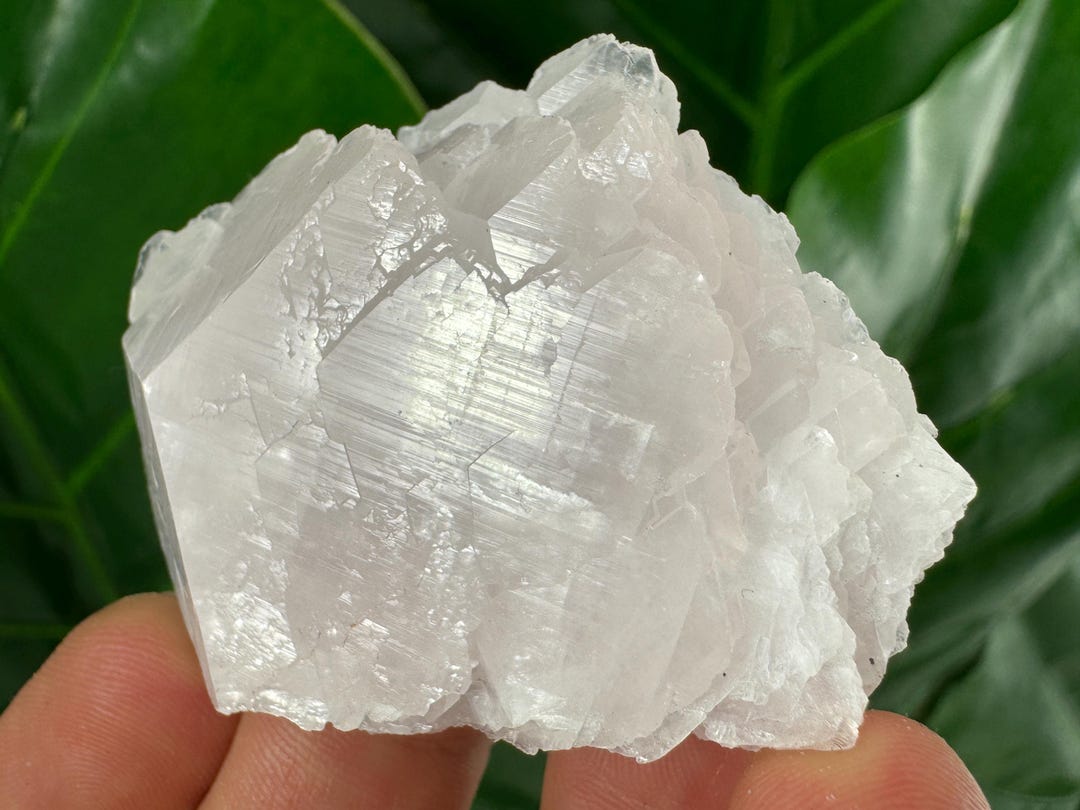 Very Nice Fluorescent Mangano Calcite From Krushev Dol Mine,madan ...