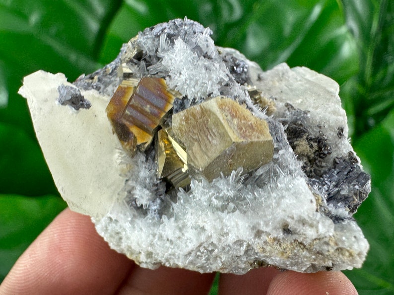 Amazing Quartz With Iridescent Pyrite and Calcite From Gidurska Mine ...