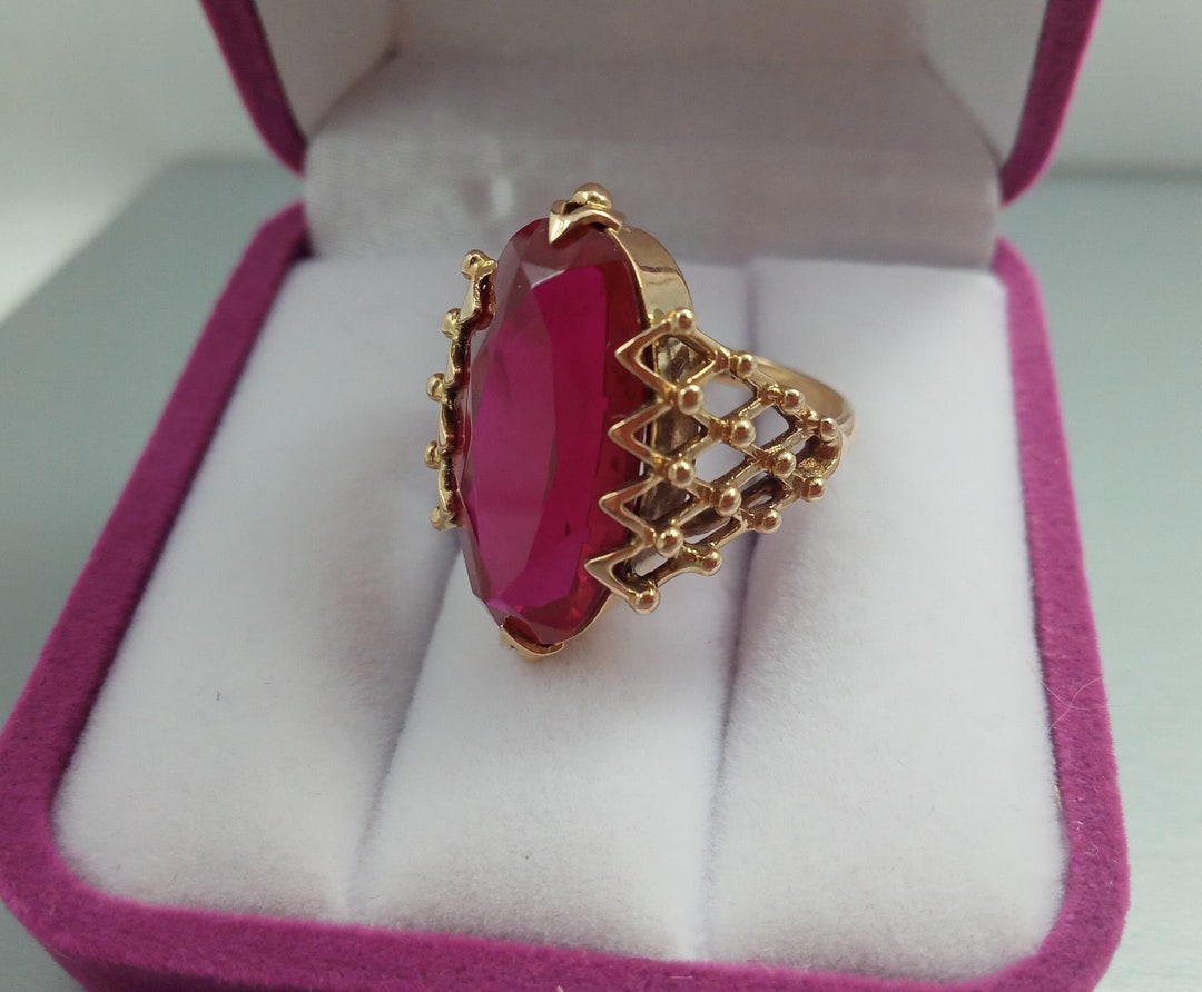 Ring Large Ruby Stone Vintage Jewelry Red Rose Gold 14K 583 Stamp Star ...