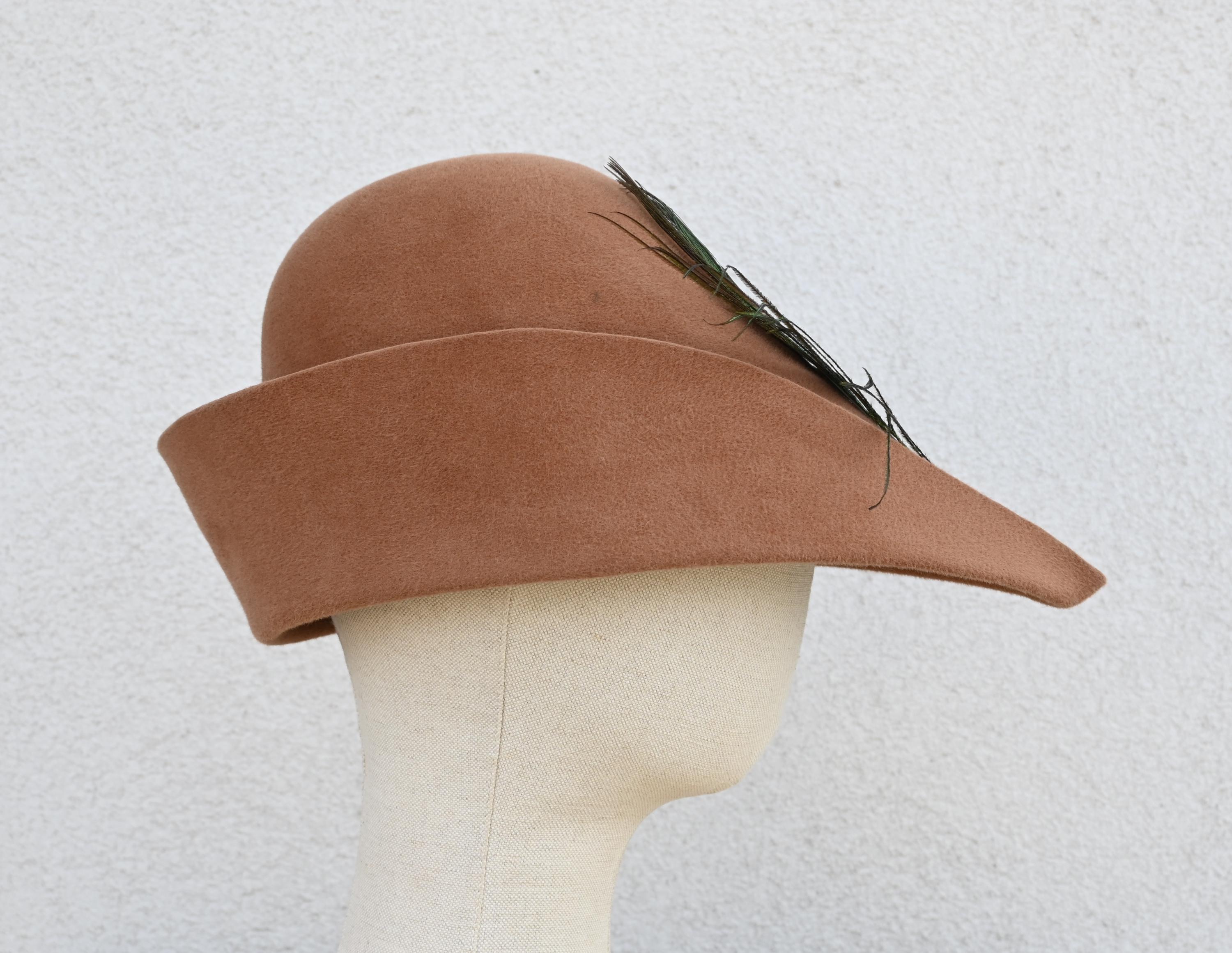 Medieval Bycocket Hat XL Peacock Feather Archer Reenactment - Etsy