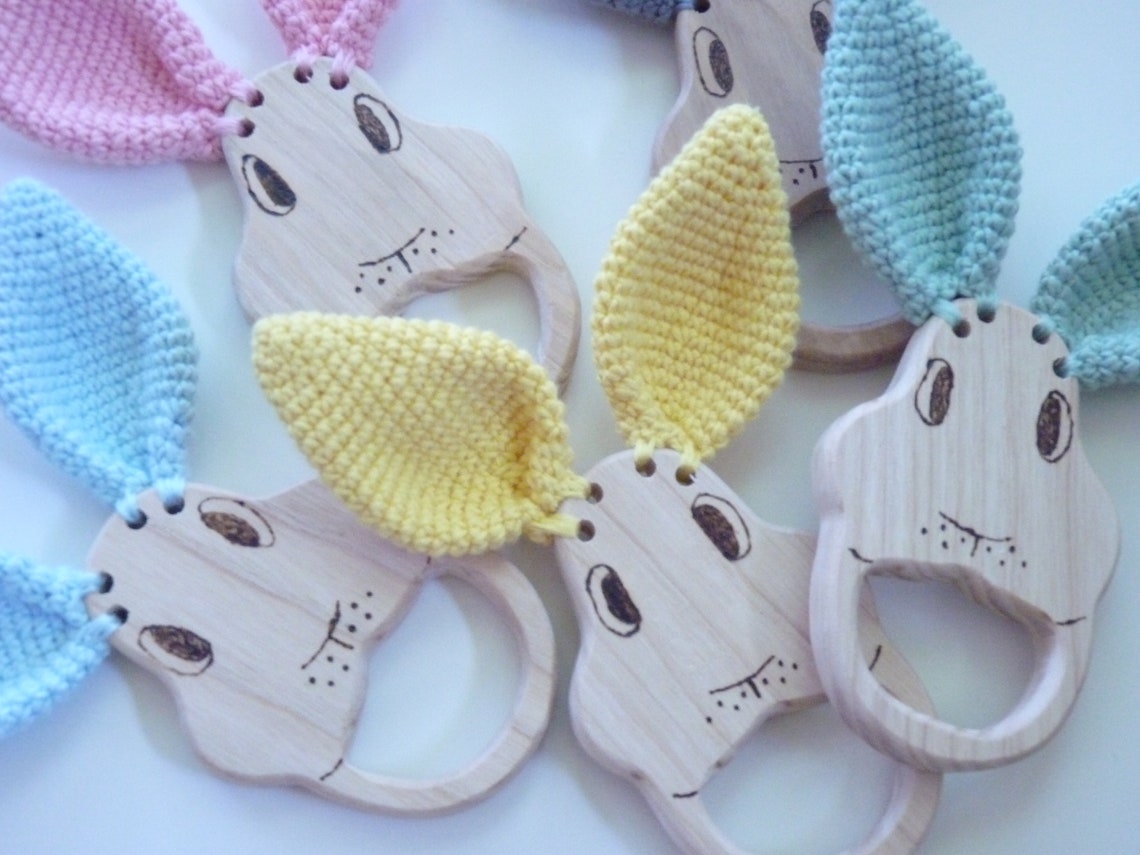 Rabbit Teething Ring / Crochet Rattle Rabbit Bunny / Cute Teether / Chewing Bunny Toy / Rabbit ...