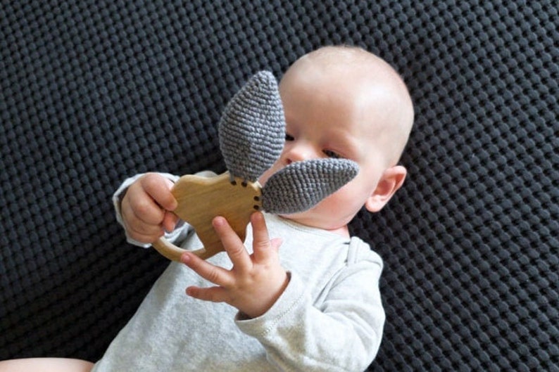 Rabbit Teething Ring / Crochet Rattle Rabbit Bunny / Cute Teether ...