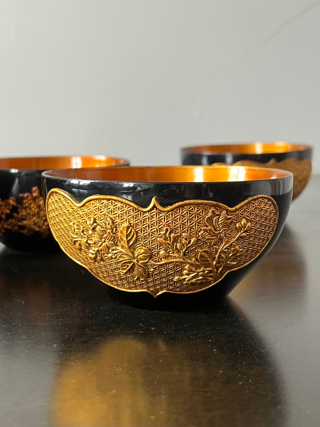 A Set of 5 Vintage Black and Gold Koi Fish Bowls - Etsy