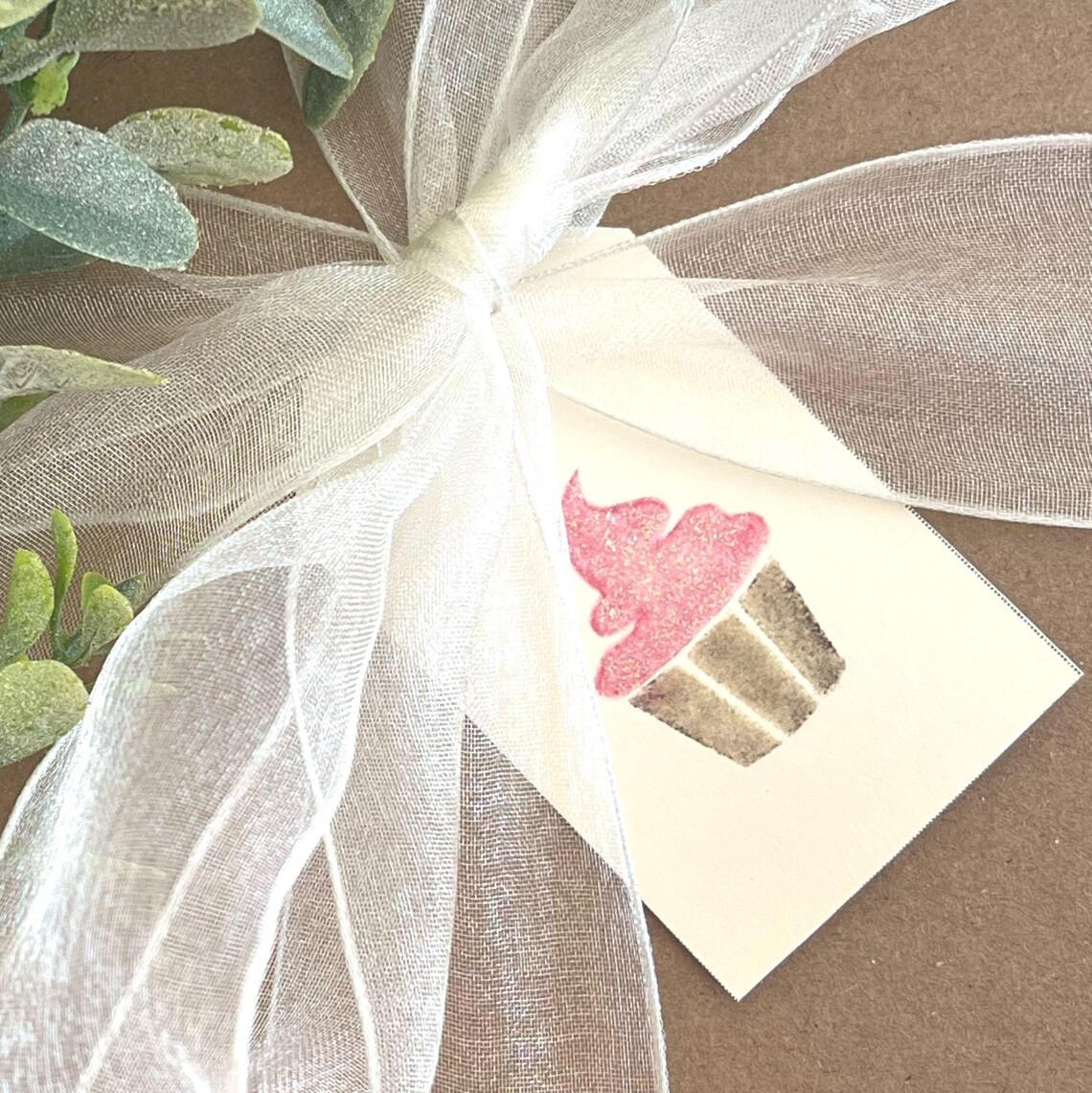 Birthday Gift Tag for Little Girl Present Tag With Simple Design in ...
