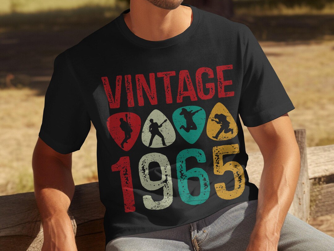 Legendary Since 1965 60th Birthday Men's T-shirt Vintage Gift for Dad ...