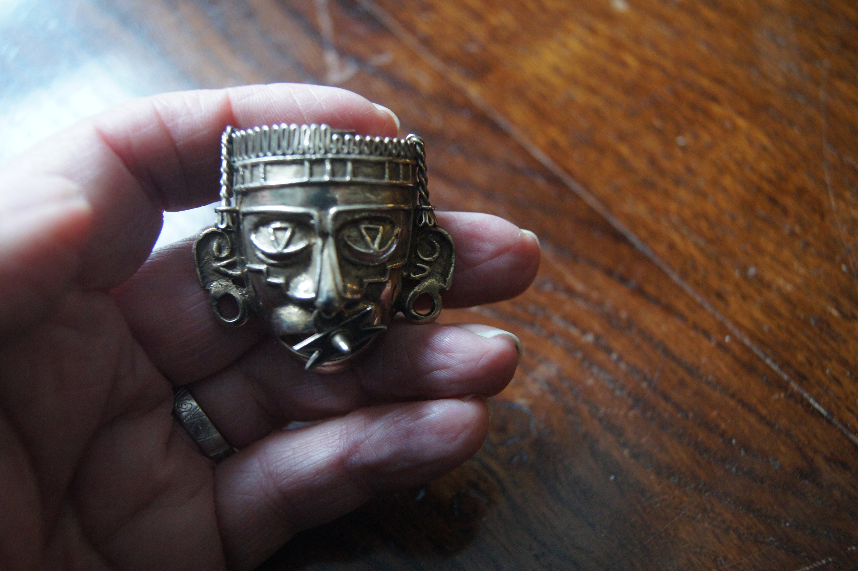 Unusual Vintage Aztec Mask Brooch With a Moving Nose-piercing - Etsy