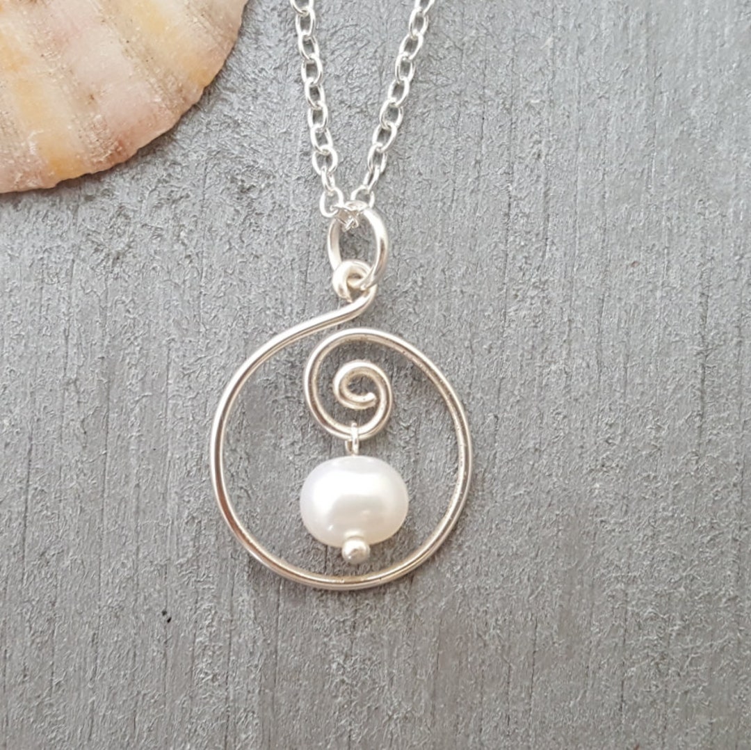 Hawaiian Jewelry Pearl Necklace, Wire Loop Natural Pearl Jewelry for ...