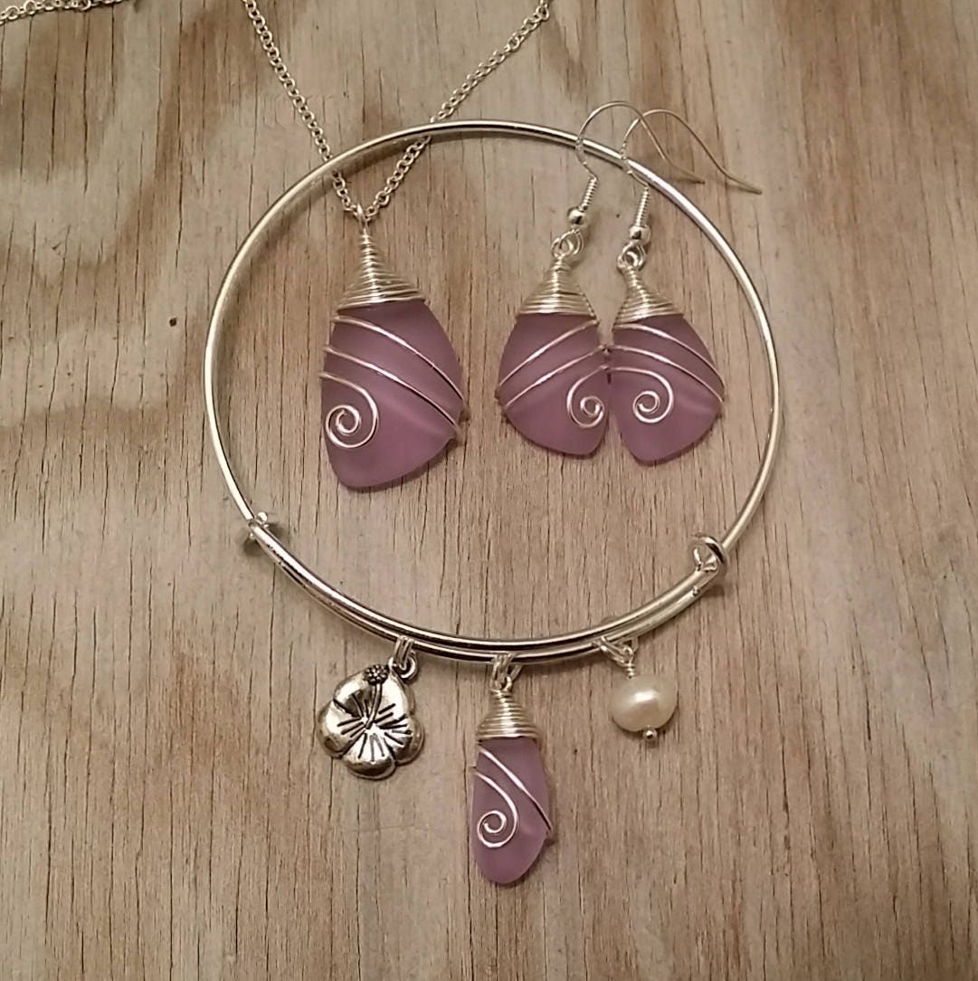 Handmade in Hawaii, Wire Wrapped "magical Color Changing" Purple ...