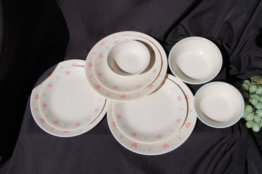 Vintage Corelle FOREVER YOURS Lot: 9-piece Pink Hearts Dinnerware - Etsy