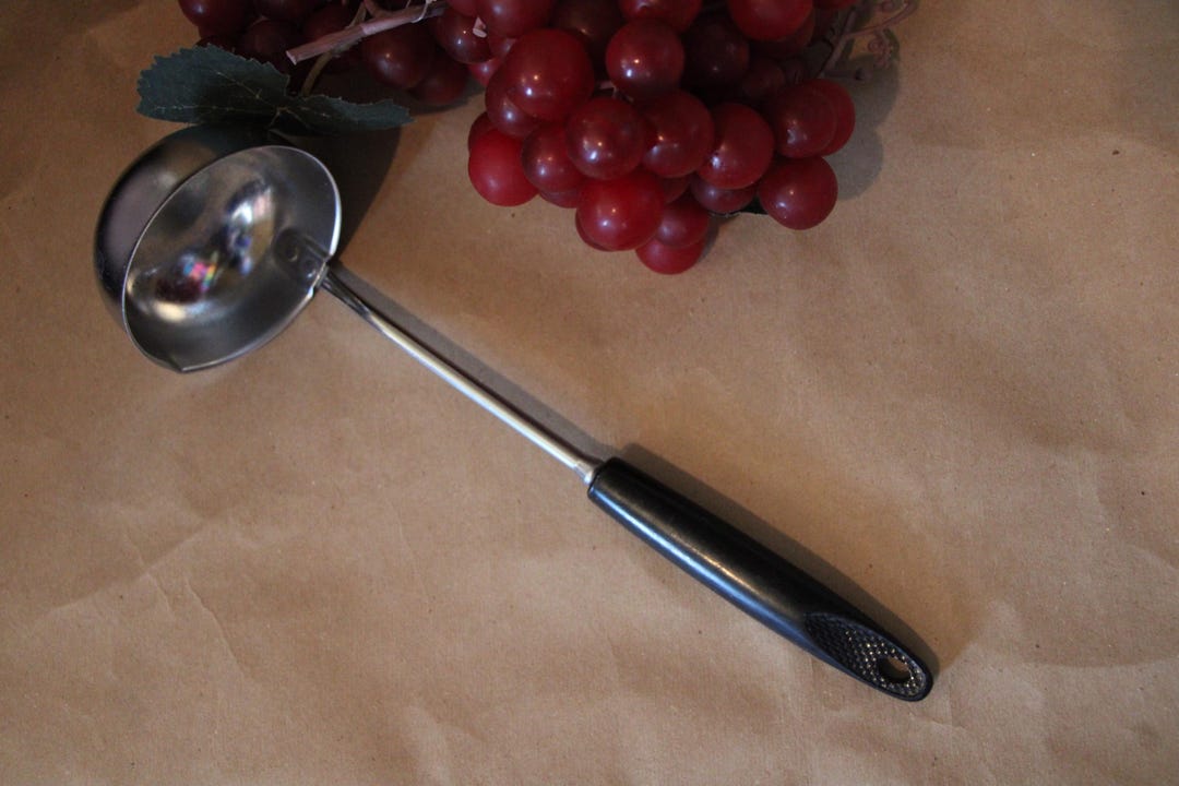 1960's to 1990's Vintage Black Handle Brass Rivets Stainless Steel ...