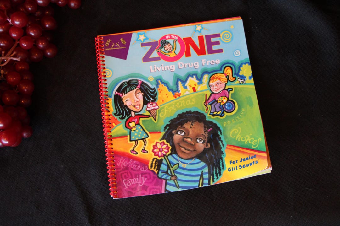 2002 Vint - Girl Scout JUNIOR Level - Living Drug Free Work Book NEW - Etsy