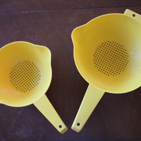 Tupperware Colander - Etsy