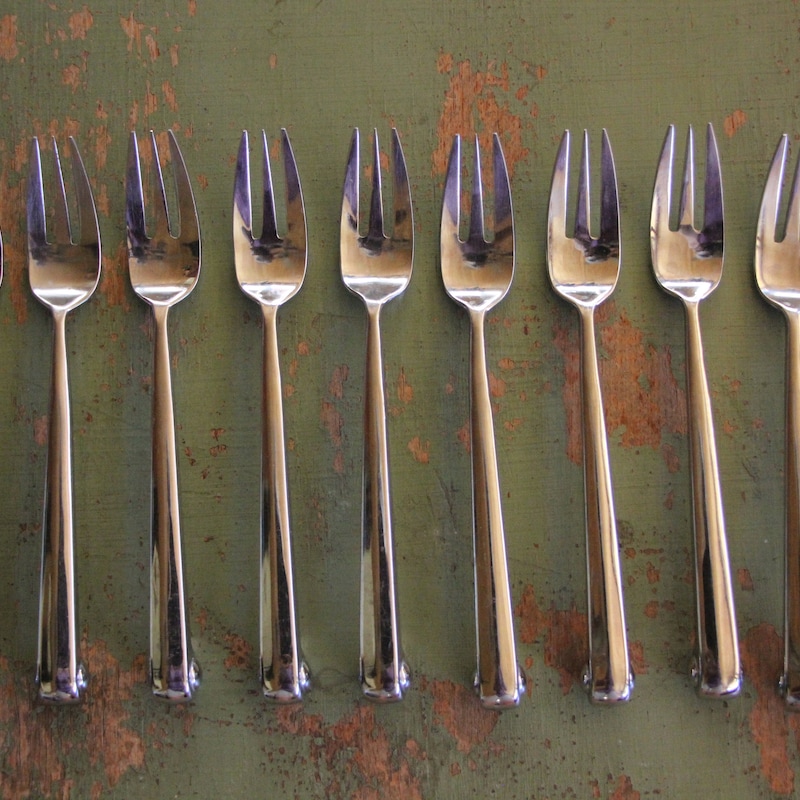 Retroneu Flatware - Etsy