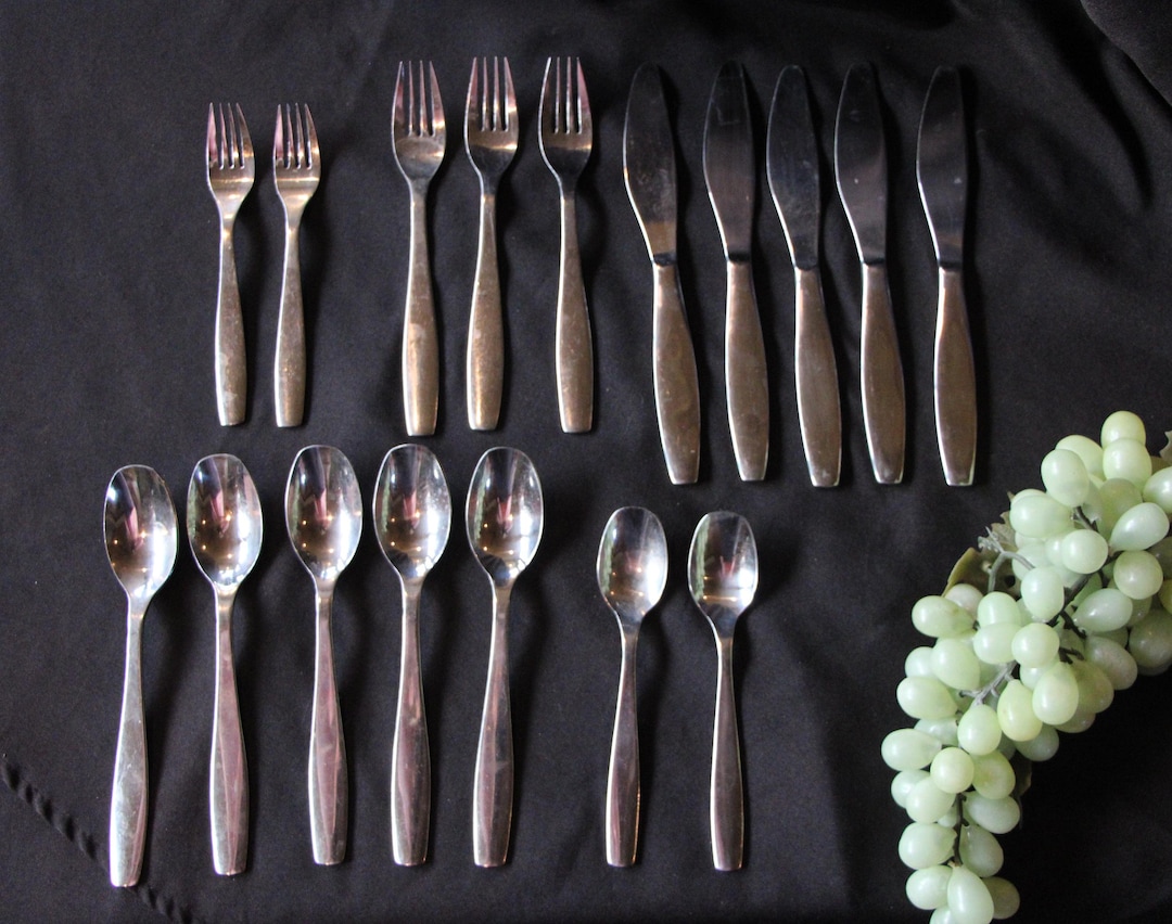 Gourmet Settings / GS - CRUISE - Stainless Steel Flatware - Lot of 17 ...