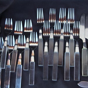 1970's - 1980's Vintage - Lifetime Cutlery - LCU47 - Clear Lucite ...