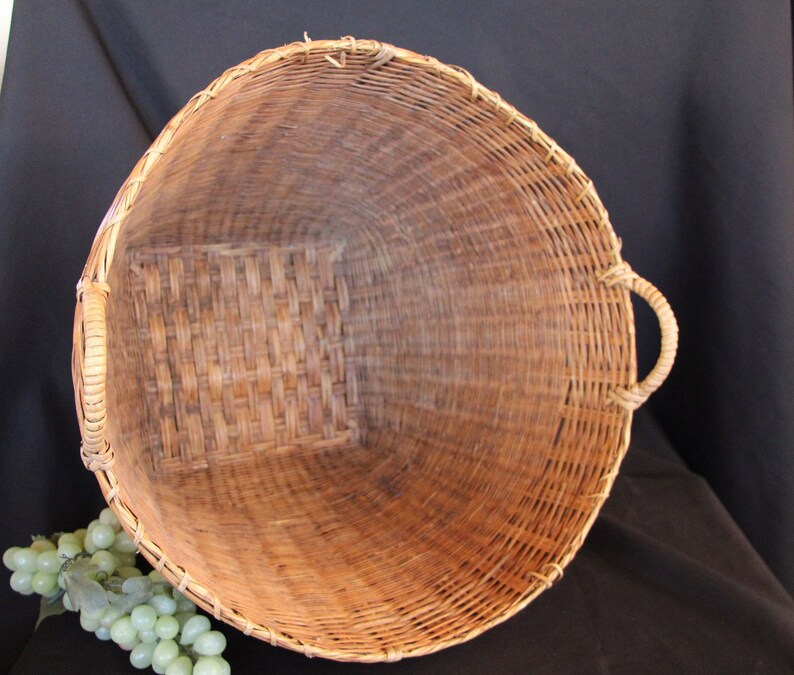 1960's 1970's Vintage BASKET Large Catchall - Etsy