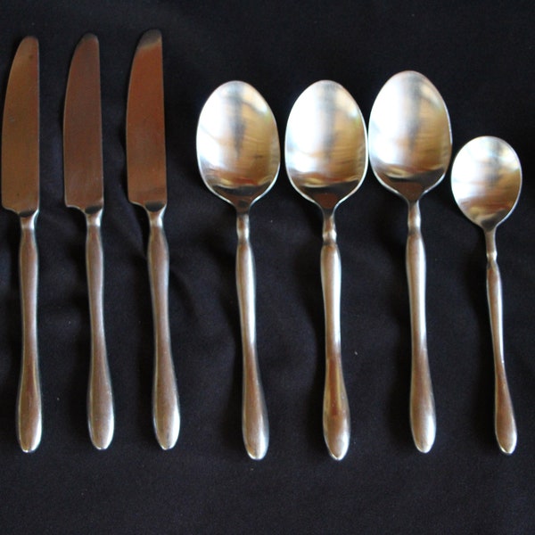 Discontinued Flatware Hampton Silversmiths - Etsy